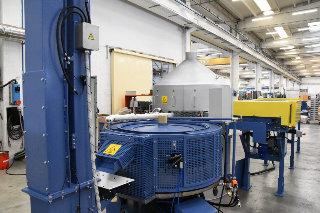 Lead Cylinder Casting Machine - ANDRITZ Sovema